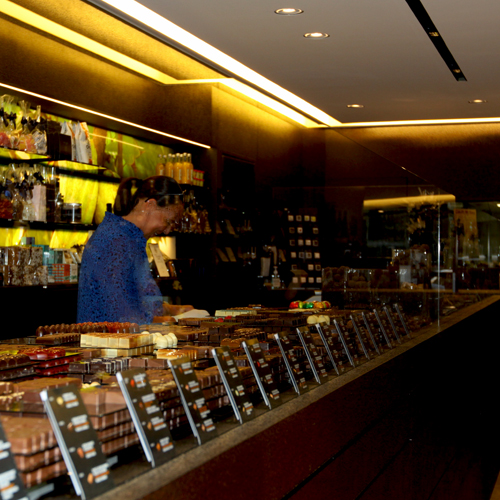 Calinor Ieper | Adressen en Openingsuren | Pralines en Chocolade.